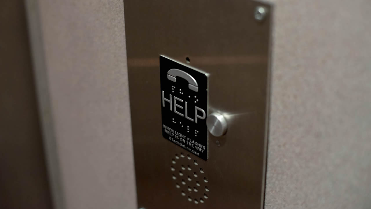 What To Do if You Get Trapped in an Elevator - ElevatorInfo